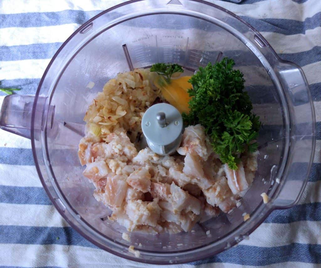 German Fish Cakes (Fischfrikadellen) - My Dinner