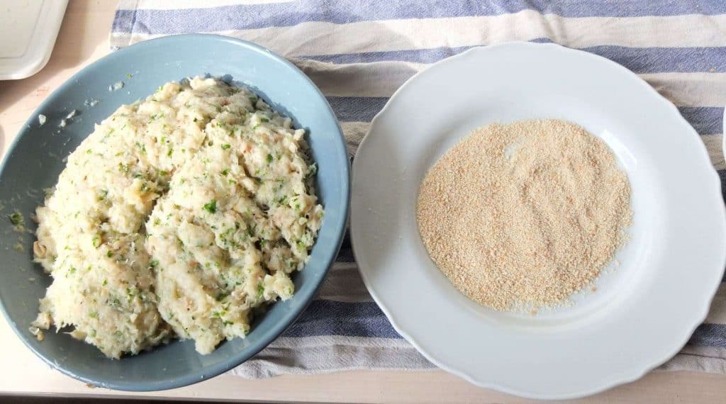 German Fish Cakes (Fischfrikadellen) - My Dinner