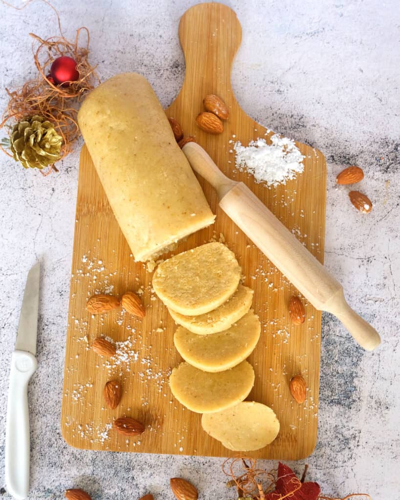 Homemade German Marzipan (Marzipanrohmasse) - My Dinner