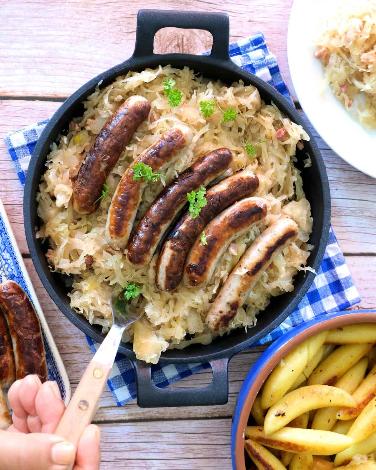 Simple German Cooked Sauerkraut Recipe - My Dinner