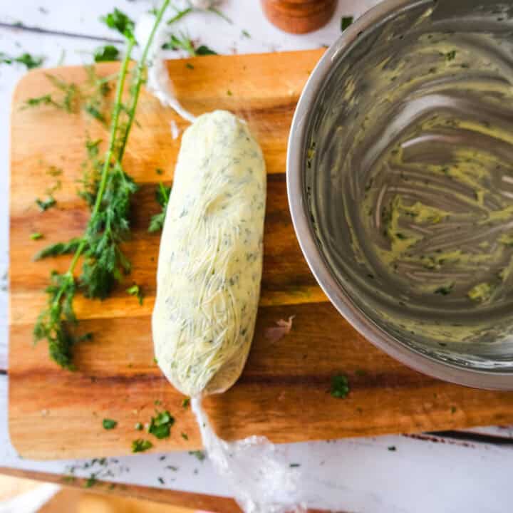 Kräuterbutter (German Garlic Herb Butter) - My Dinner